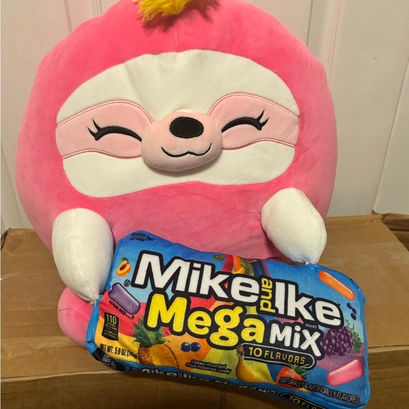 Zuru | Toys | Zuru Snackle Plushie | Poshmark